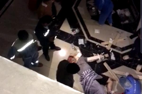 Nghi vấn chủ đầu tư chung cư Hoàng Huy lắp thêm thang máy chui khiến 1 ...