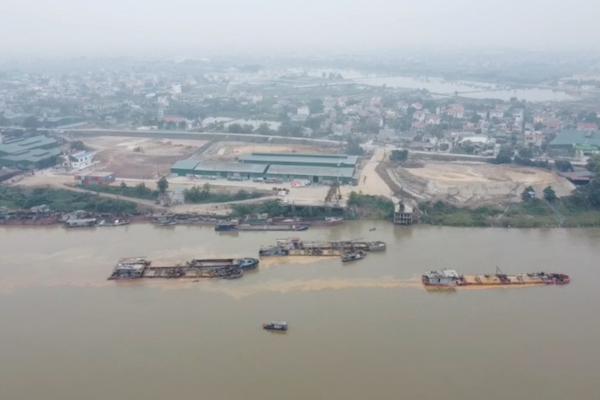 Công ty Cổ phần Cảng Hồng Vân gây sạt lở kè Xâm Thị