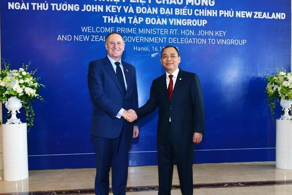 Thủ tướng New Zealand thăm và làm việc tại Tập đoàn Vingroup