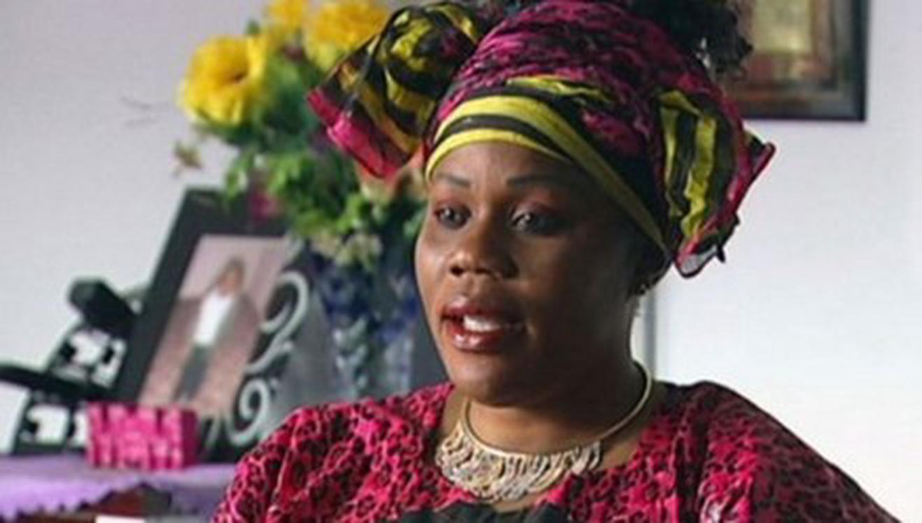 Xuất hiện tại lễ tang của mình để vạch mặt người chồng sát nhân