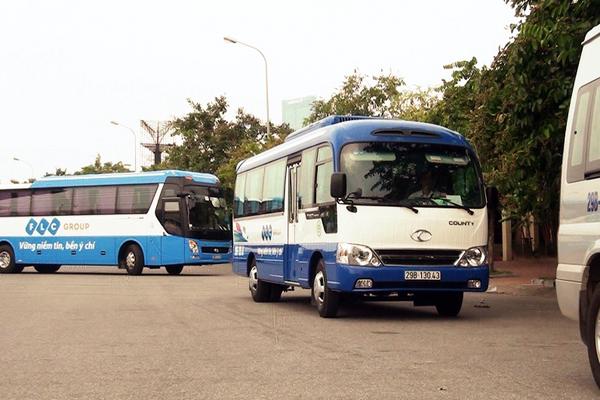 Xe bus FLC đưa sinh viên, công nhân về nhà đón Tết