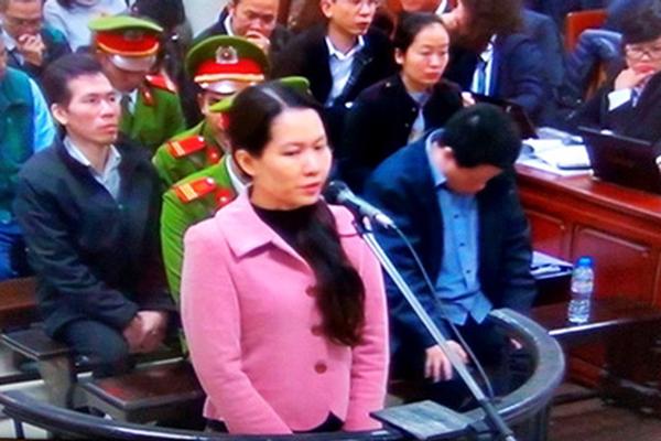 Tòa tuyên trả hồ sơ điều tra bổ sung vụ Hà Văn Thắm