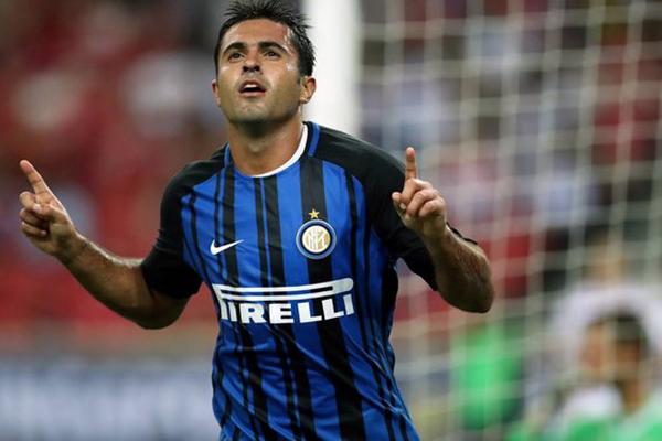 Eder tỏa sáng, Inter đánh bại Bayern Munich trên đất Singapore