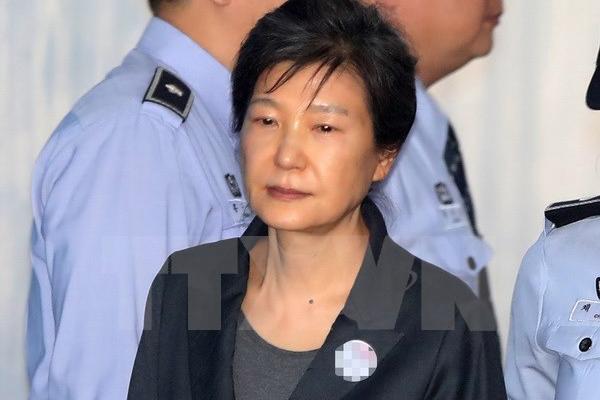 Hàn Quốc tìm cách đóng băng tài sản cựu Tổng thống Park Geun-hye