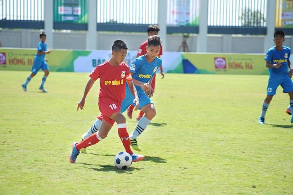 Number 1 Active Chanh Muối đồng hành cùng giải bóng đá Thiếu niên toàn quốc