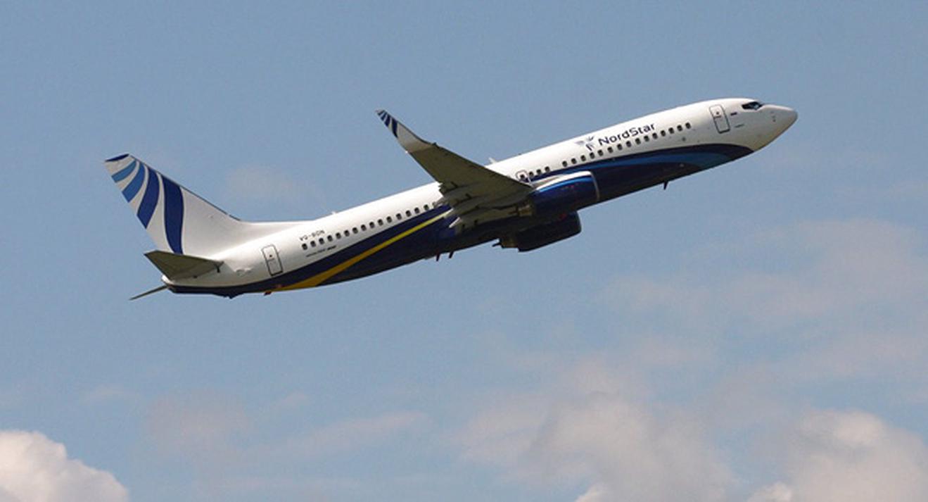 Sau thảm kịch hàng không Indonesia, Boeing 737 Nga chở 173 người hạ ...