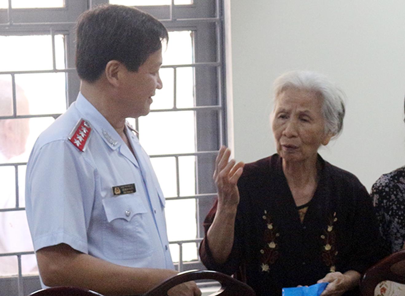 Tổng Thanh tra Chính phủ Lê Minh Khái tiếp người dân Hà Nội khiếu kiện